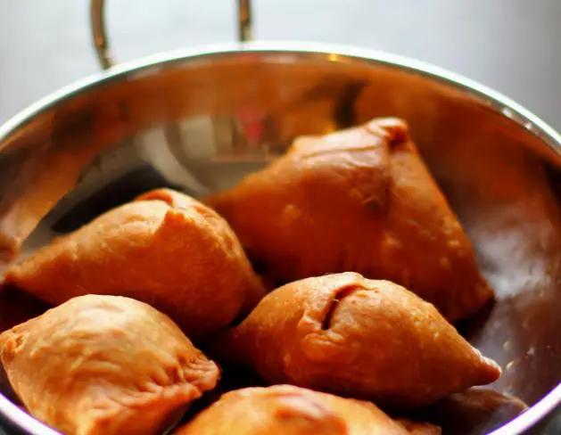 20 Different Types Of Samosa In India - Crazy Masala Food