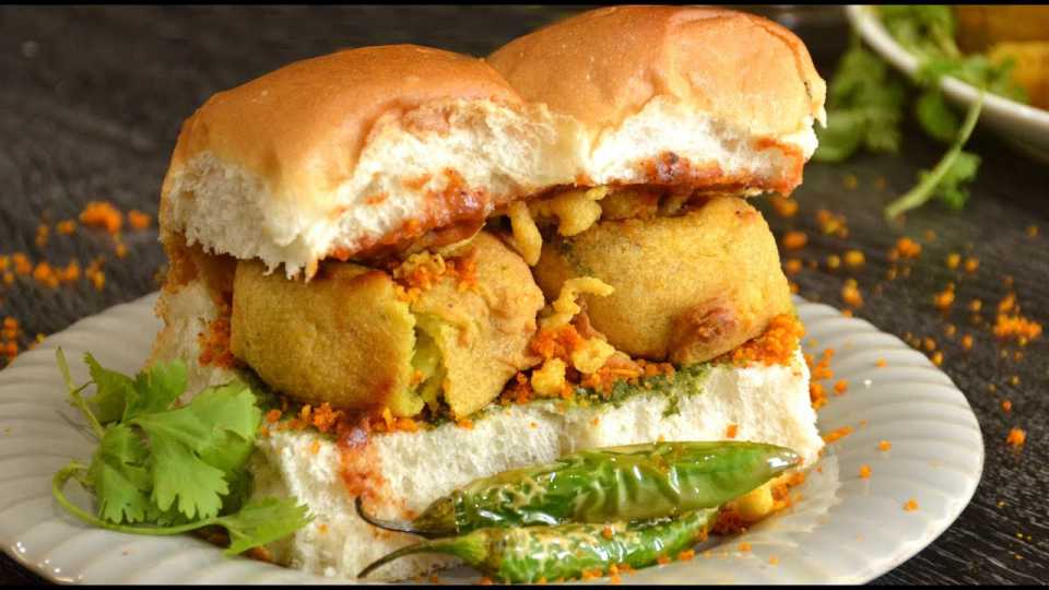 Top 20 Street Foods In Shivaji Nagar, Bangalore - Crazy Masala Food