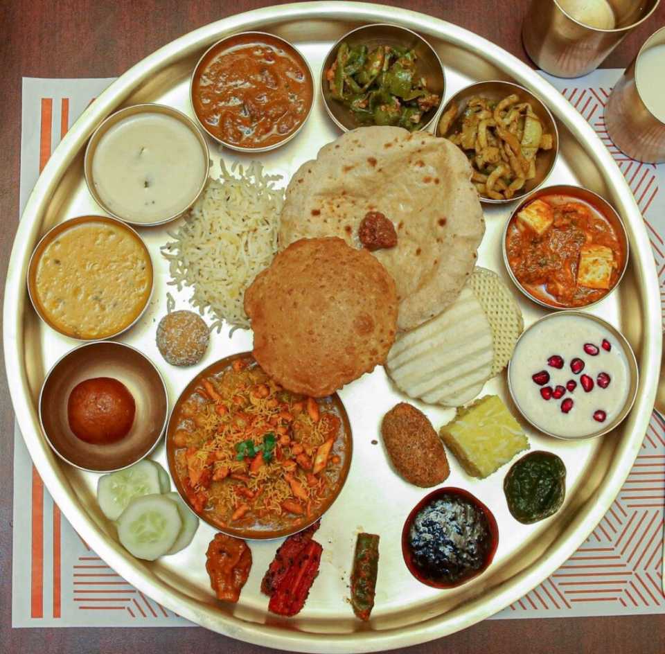 Top 20 Veg Restaurants In Lanka, Varanasi - Crazy Masala Food