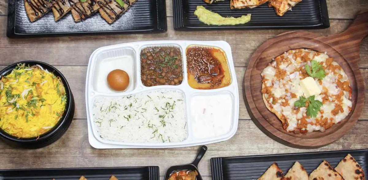Top 20 Restaurants At Dadabhai Naoroji Road, Mumbai - Crazy Masala Food