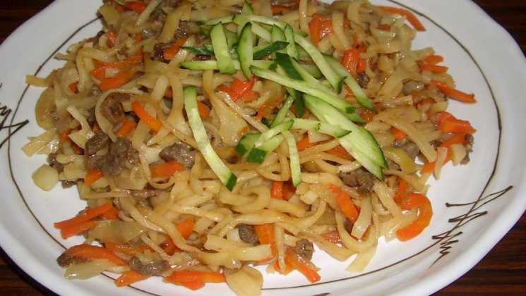 20 Most Popular Foods In Mongolia - Crazy Masala Food