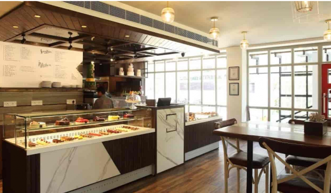 Top 20 Café To Hang Out With Friends In Indiranagar Bangalore - Crazy ...