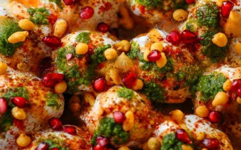 20 Chaat Corners In Kolkata To Tickle Your Taste Buds - Crazy Masala Food