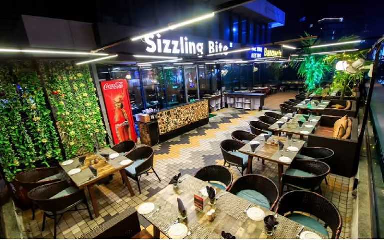 Top 20 Open Roof Cafe In Vesu, Surat - Crazy Masala Food