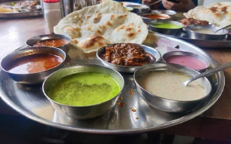 Top 20 Famous Food Places In Satara - Crazy Masala Food